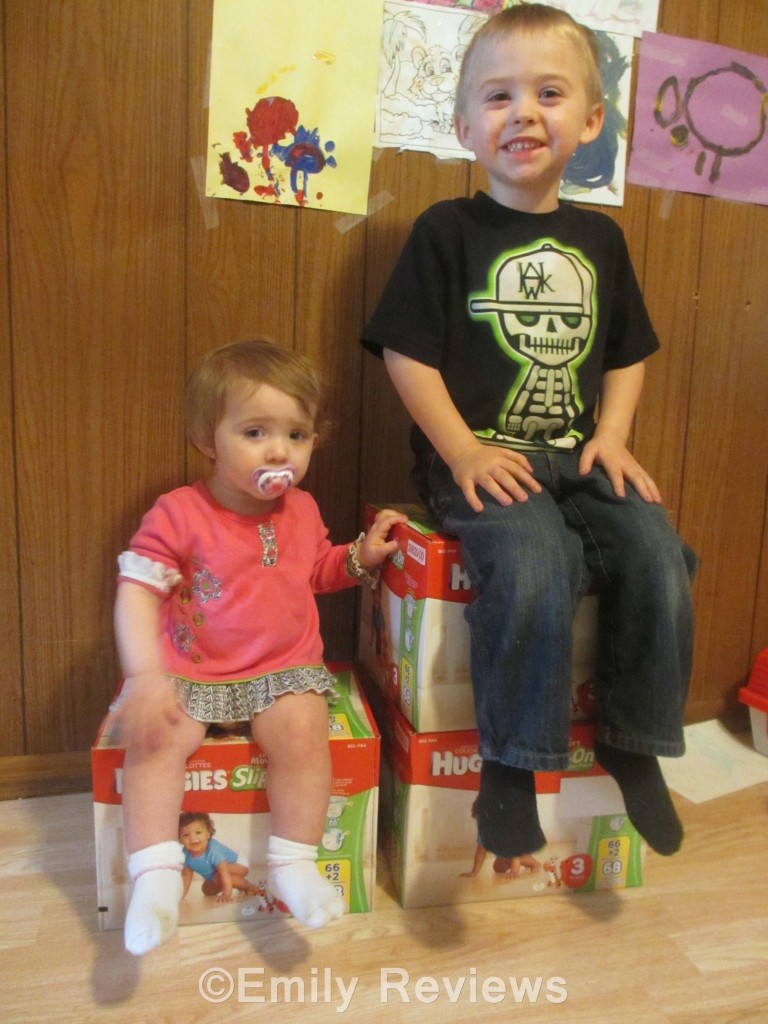 Huggies Slip-Ons Diapers For Wiggly Babies On The Go | Emily Reviews