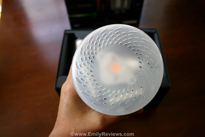 Pulse Dimmable LED Light with Wireless Bluetooth Speakers | Emily Reviews