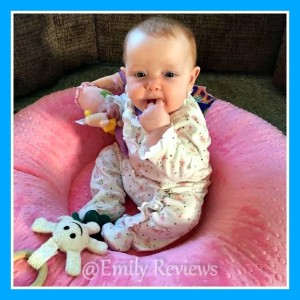 Pello ~ Luxe Floor Pillow Review & Giveaway (US/Canada) 4/2 | Emily Reviews