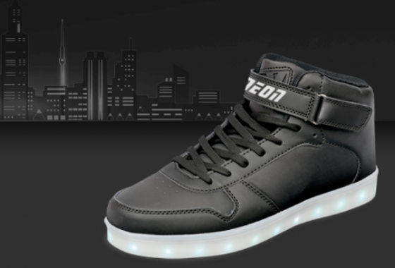 Neon Kyx Low Top LED Sneakers {Holiday Gift Idea} | Emily Reviews