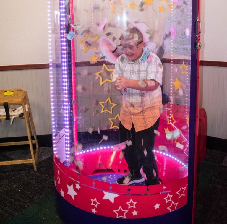 Why We Love The Newly Remodeled Chuck E Cheese's In Portage, Michigan ...