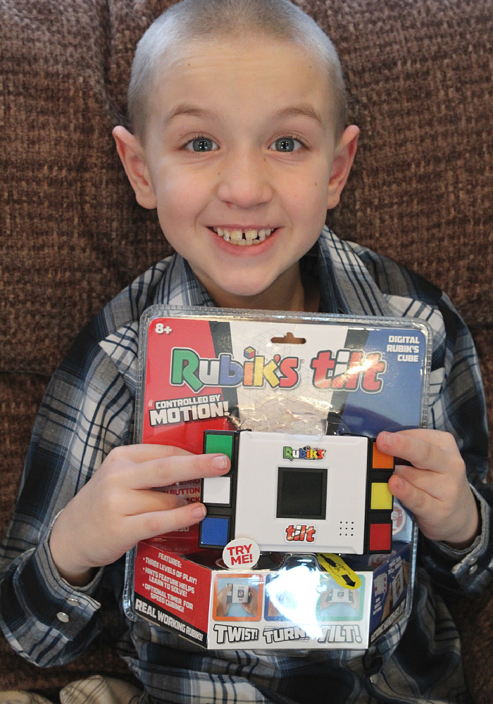 RUBIK’S TILT Digital Rubik's Cube Game | Emily Reviews