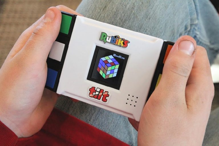 RUBIK’S TILT Digital Rubik's Cube Game | Emily Reviews