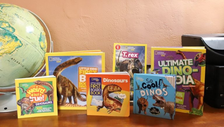 National Geographic Kids: Dinosaur Books Feature + Giveaway | Emily Reviews