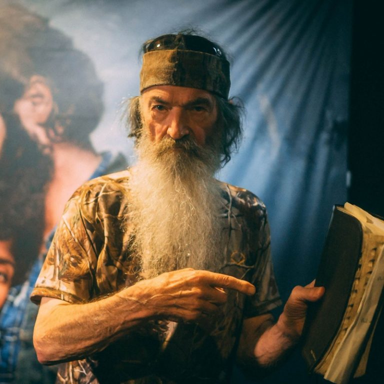 Go See ‘The Blind’ (The True Story of Phil & Kay Robertson!) Coming To ...