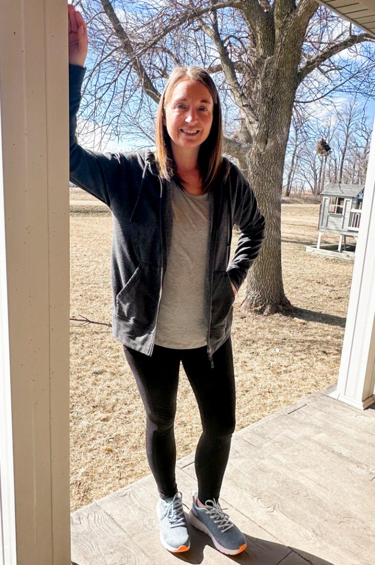 KURU FLEX Via Review: The Newest Sneaker To The KURU Lineup! | Emily ...