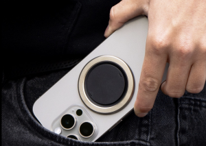 Ohsnap! Snap 4 Luxe Phone Grip Giveaway | Emily Reviews