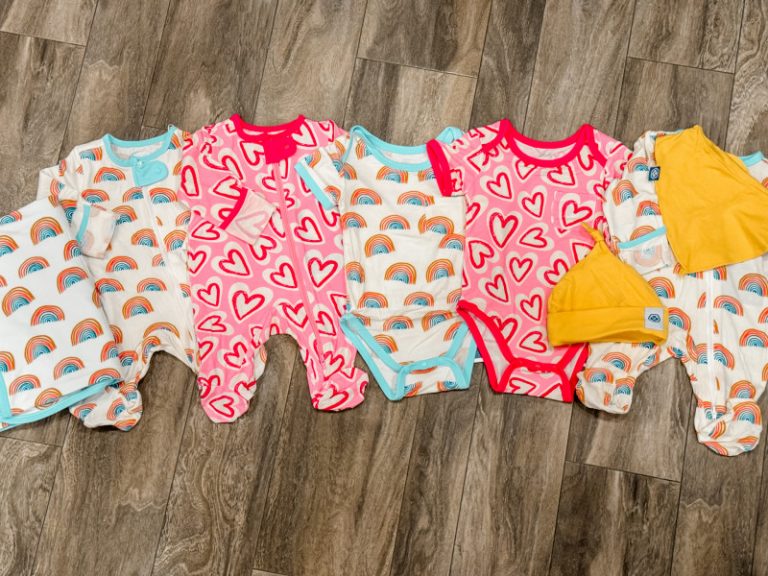 Gladly Family Eco-Snuggle Baby Loungewear Review (PLUS Anthem4 ...